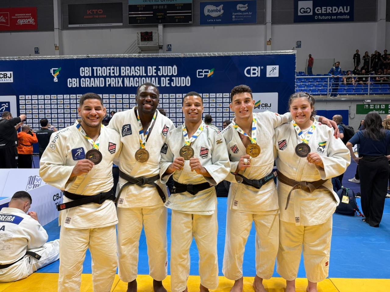 Com cinco medalhas, Sogipa fica em segundo lugar do Troféu Brasil de ...